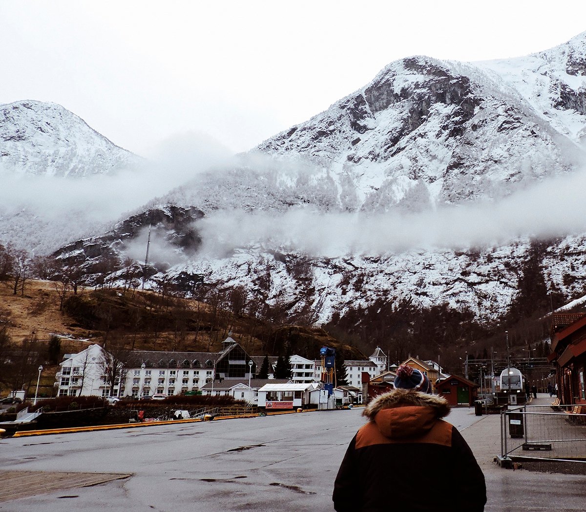Flam, Noruega e a famosa Flamsbana - no inverno - Aondes