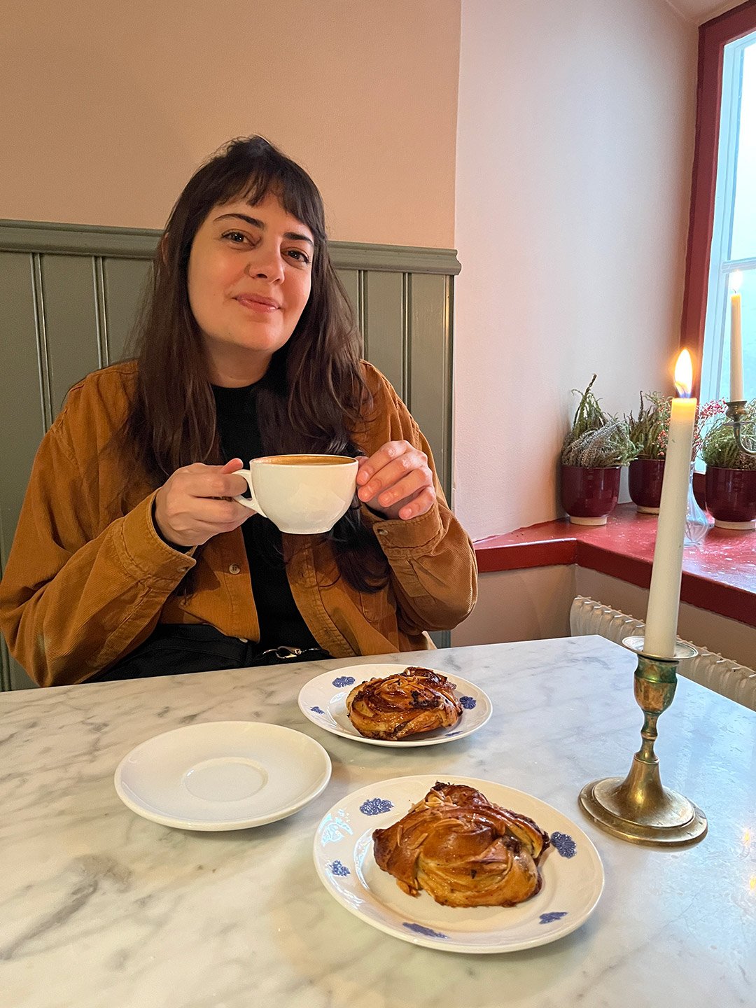 O que é o Fika, a tradição de socialização mais cozy da Suécia - Aondes